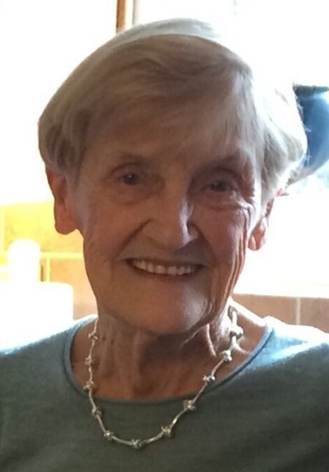 Elizabeth Gorman Obituary - Whitby, ON | Barnes Memorial Funeral Home Ltd.